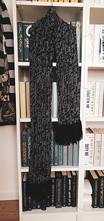Ravelry: Chunky Sassenach Scarf pattern by Luna Ballard
