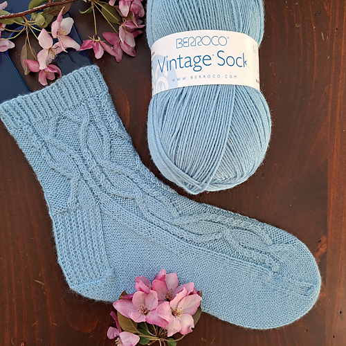 Ravelry: Moraine Lake Cable Socks pattern by Corrine Lung