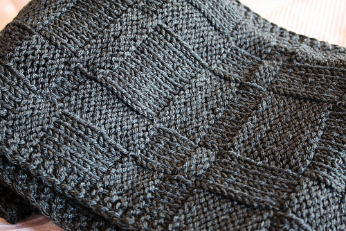 Ravelry: Plaidos pattern by Jacquelynn Vance-Kuss