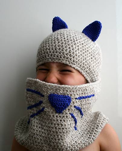 Ravelry: Baby Kids Cat Hat and Cowl 180 pattern by Luz Mendoza