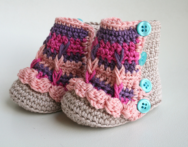 Ravelry: Colour baby booties 212 pattern by Luz Mendoza