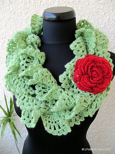 Ravelry: Ruffle Lace Scarf Tutorial pattern by Milimagfa