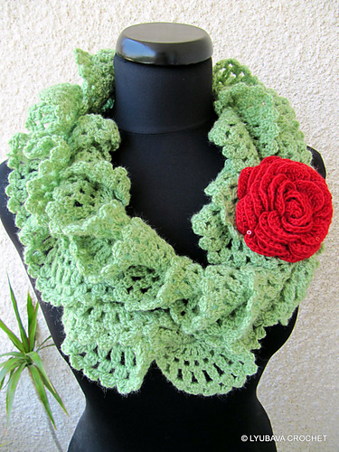 Ravelry: Ruffle Lace Scarf Tutorial pattern by Milimagfa