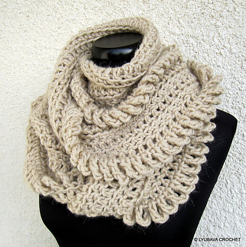 Ravelry: Circle Infinity Scarf Unique Design pattern by Milimagfa