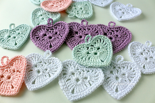 Ravelry: Small Crochet Heart pattern by Milimagfa