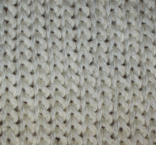 Ravelry: Bettie Sweater pattern by Liz Lindo