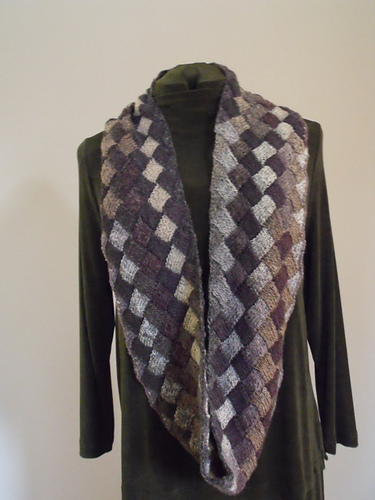 Ravelry: Entrelac Made Easy pattern by Susan Gressman