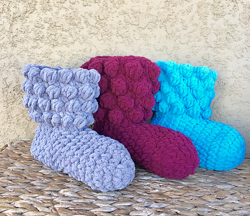 Ravelry: Slipper Boots pattern by Susan Capizzi