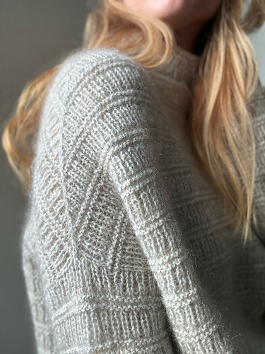 Ravelry: Sweater No. 28 pattern by My Favourite Things