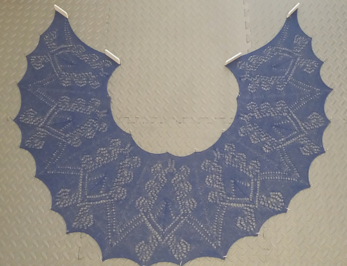 Ravelry: Corkscrew Crescent pattern by MMario