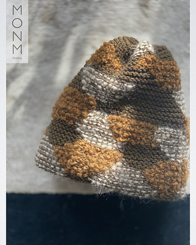 Ravelry: Pixel Beanie pattern by MINGBI LUO