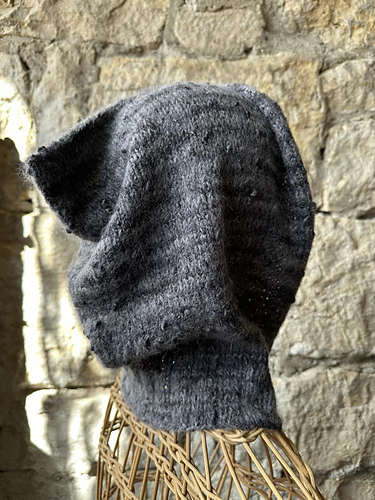 Ravelry: The Hood pattern by Sara Lawrence