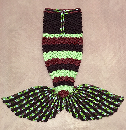 Ravelry: Angel Wing Mermaid Fin pattern by Mad Fruit