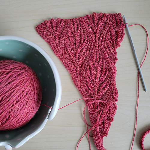 Ravelry: The Tree of Life shawl pattern by Vasilina Dauzhenka