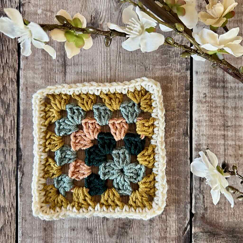 Ravelry: By the Fireplace Granny Square pattern by Debbie Field