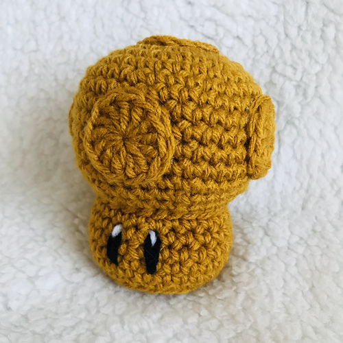 Ravelry: Super Mario Mushroom Power-Up pattern by Madame Wario