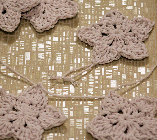 Ravelry: Simple Star Decoration pattern by Murray Stewart