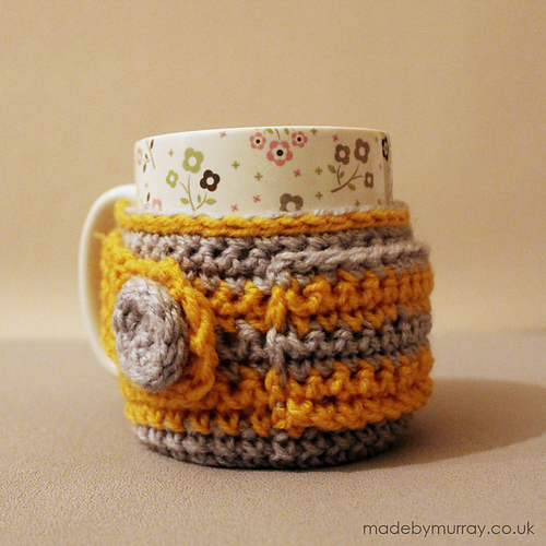 Ravelry: Tea Caddy Mug Cosy pattern by Murray Stewart