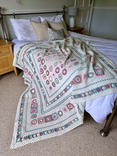 Ravelry: Grace Blanket pattern by Anita Gibney