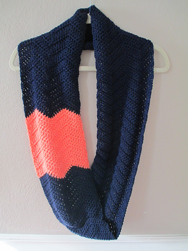 Ravelry: Crochet Chevron Infinity Scarf pattern by Mollylin Best