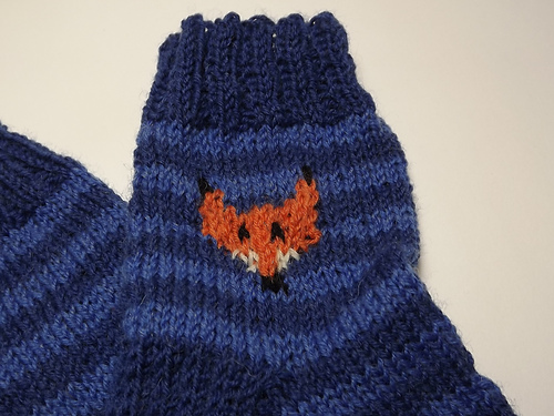 Ravelry: Fox kids socks pattern by Diána Tamási