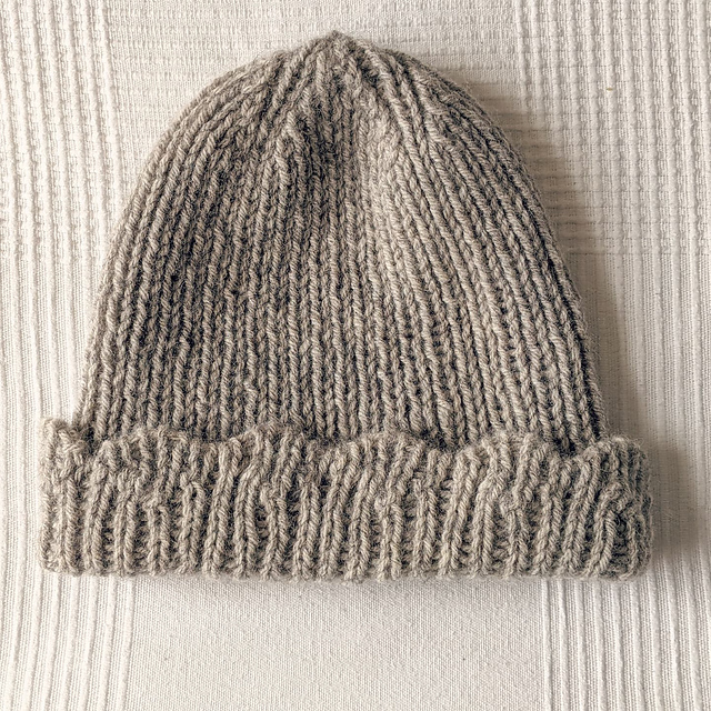 Ravelry: Knit One Purl One Hat pattern by Madeleine Gardner