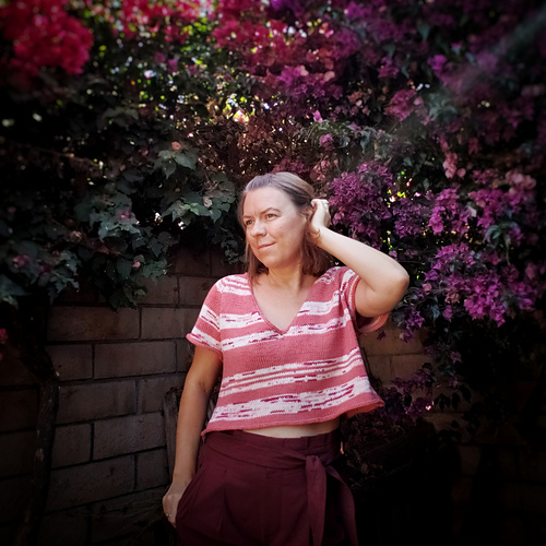 Ravelry: Stripey V Tee pattern by Hannah Singleton