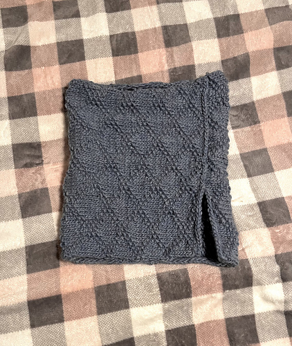 Ravelry: Winter's Best Friend Cowl pattern by Magdalene Grabill