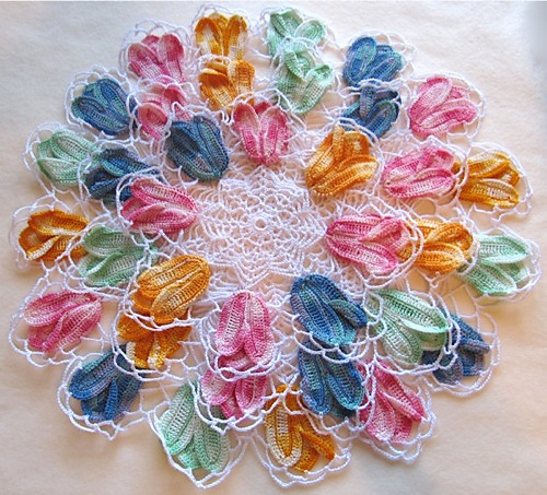 Ravelry: Vintage Variegated Tulip Doilies pattern by Maggie Weldon