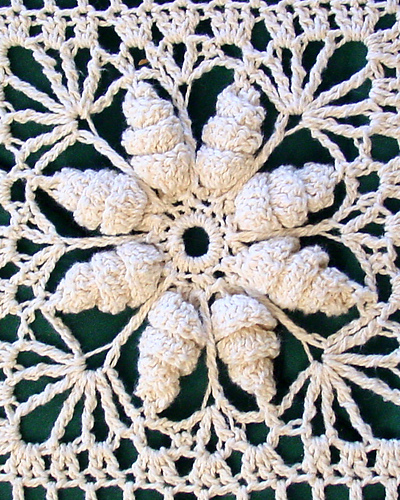 Ravelry: Curlicue Coverlet - PA043 pattern by Maggie Weldon