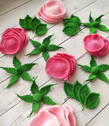 Ravelry: Roses pattern by Olga Filatova