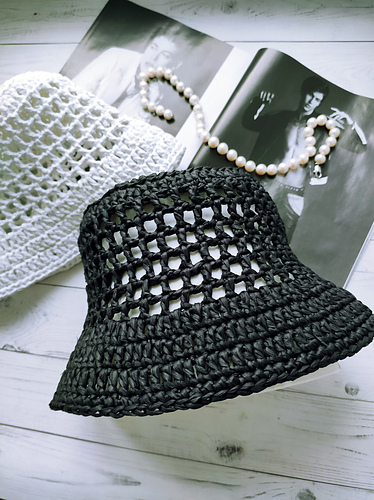 Ravelry: Prada raffia bucket hat pattern by Olga Filatova