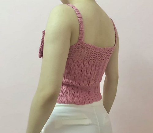 Ravelry: Bow Crop Top pattern by Hang Nguyen