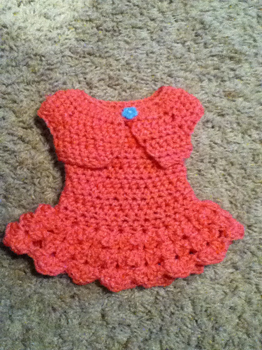 Ravelry: 18" doll top or dress pattern by Maiya Banks