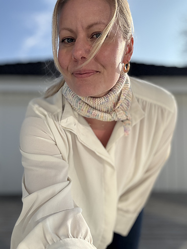 Ravelry: Easy as fuck shawl - midi pattern by Maria Bergman