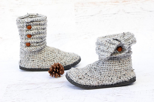 Ravelry: Cabin Boots with Flip Flop Soles pattern by Jess Coppom