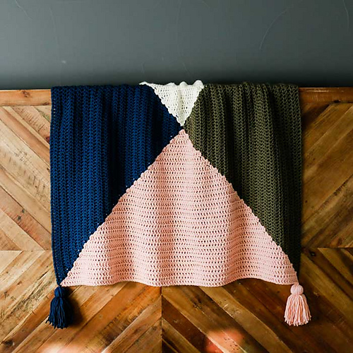 Ravelry: Quad Color Throw pattern by Jess Coppom