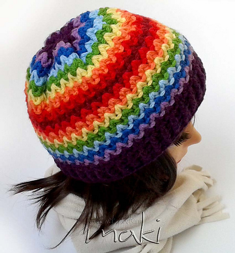 Ravelry: Messy bun ripple hat pattern by CraftyLady