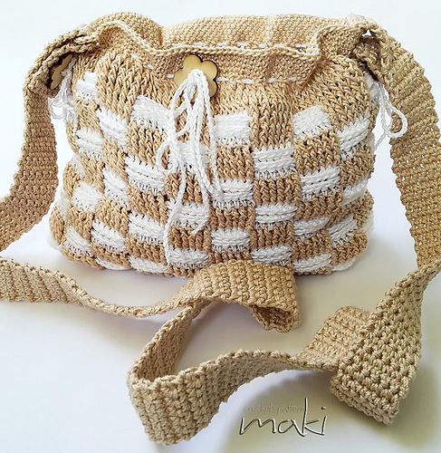 Ravelry: Basket weave bag pattern by CraftyLady