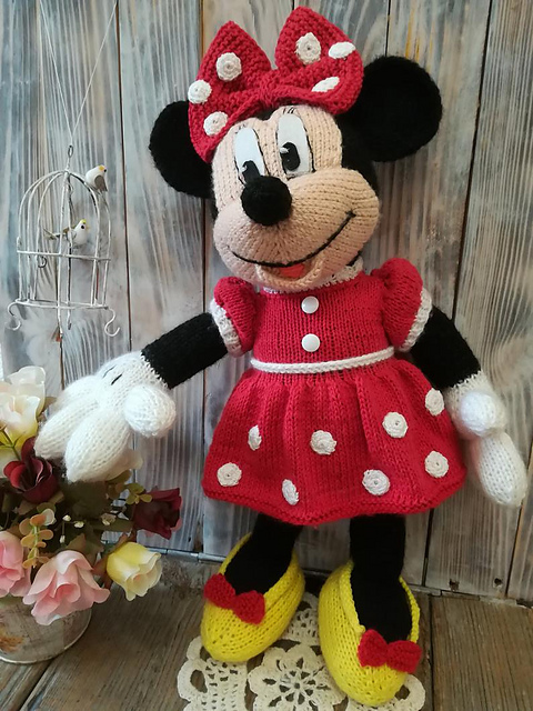 Ravelry Knitted Minnie Mouse Pattern By Olga Chepizhnaya