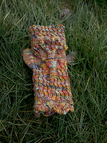 Ravelry: Entwined pattern by Karen Fournier