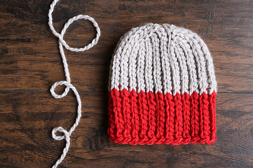 Ravelry: Two Tone Beanie pattern by Mamachee