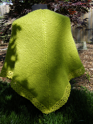 Ravelry: #32 Triangle Wrap pattern by Vickie Howell