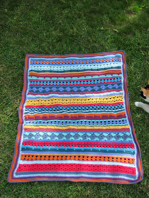 Ravelry: MargRaff's Mixed stitch cot blanket