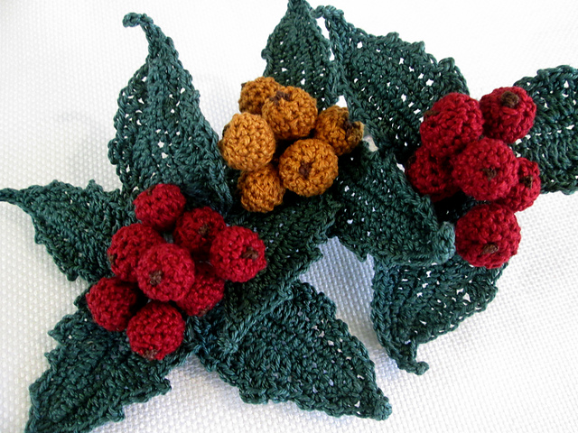 Ravelry: English Holly Applique pattern by Marilyn Smith