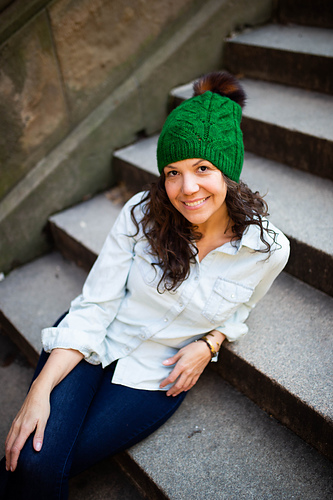 Ravelry: Dusty Beanie pattern by June Thomsen