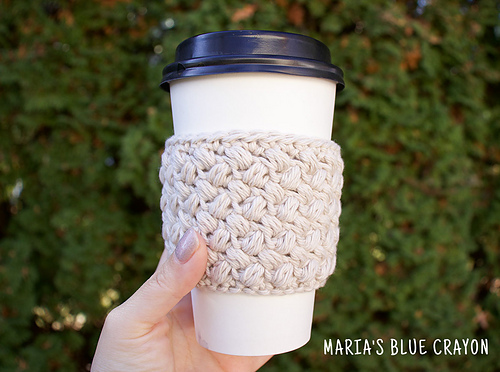 Ravelry: Cozy Bean Stitch Coffee Sleeve pattern by Maria's Blue Crayon