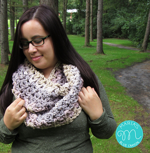 Ravelry: Infinity Scarf pattern by Maria's Blue Crayon