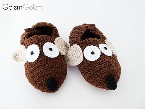 Ravelry: Doggie shoes pattern by Mariana Wunderlich