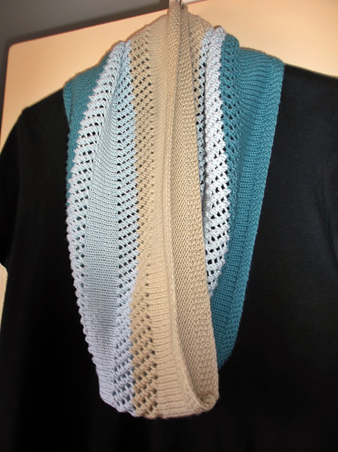 Ravelry: Bufanda Tricolor pattern by Maria Yuste